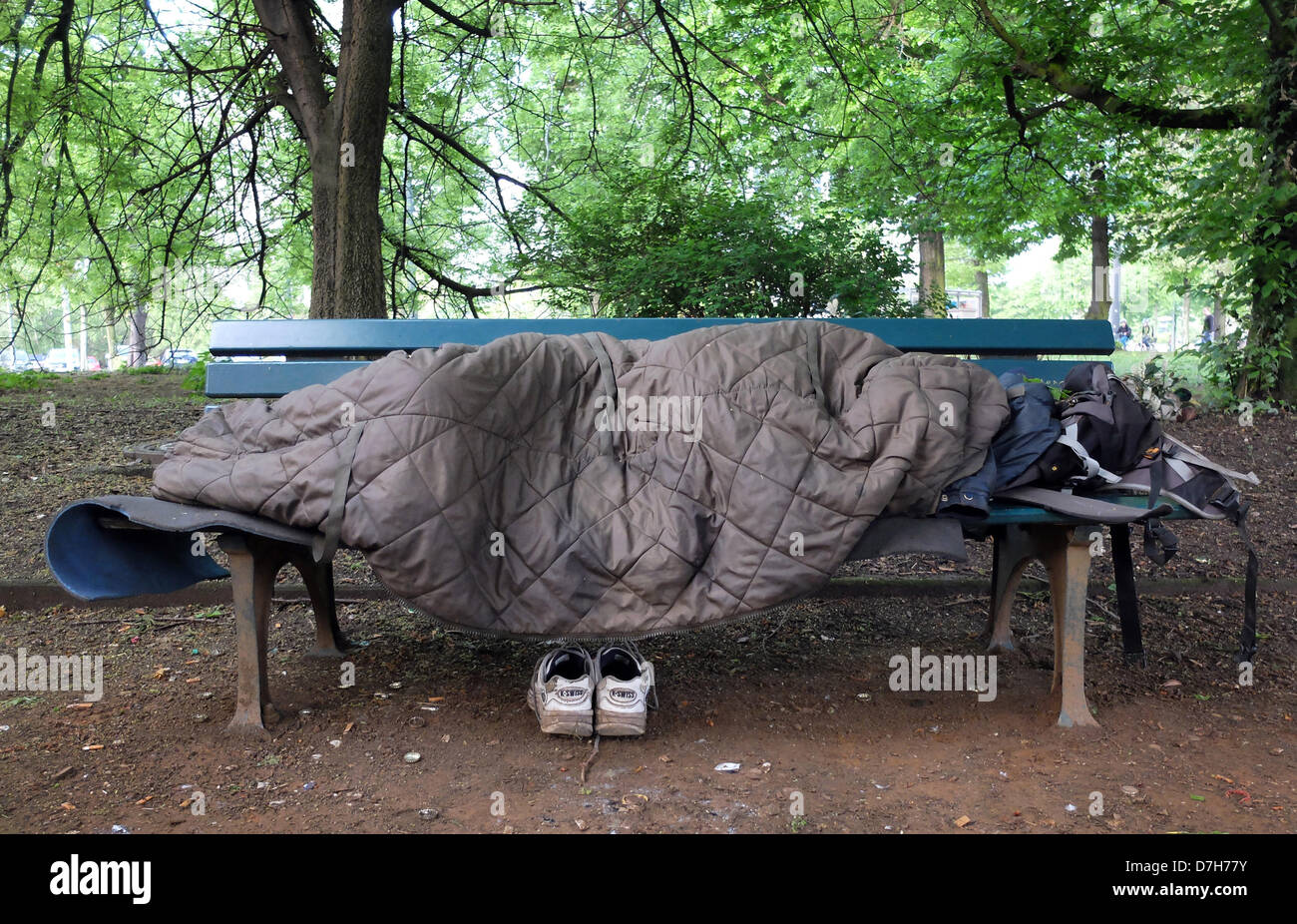 A homeless sleeps on a bench in a park in Duesseldorf, Germany, 08 May ...