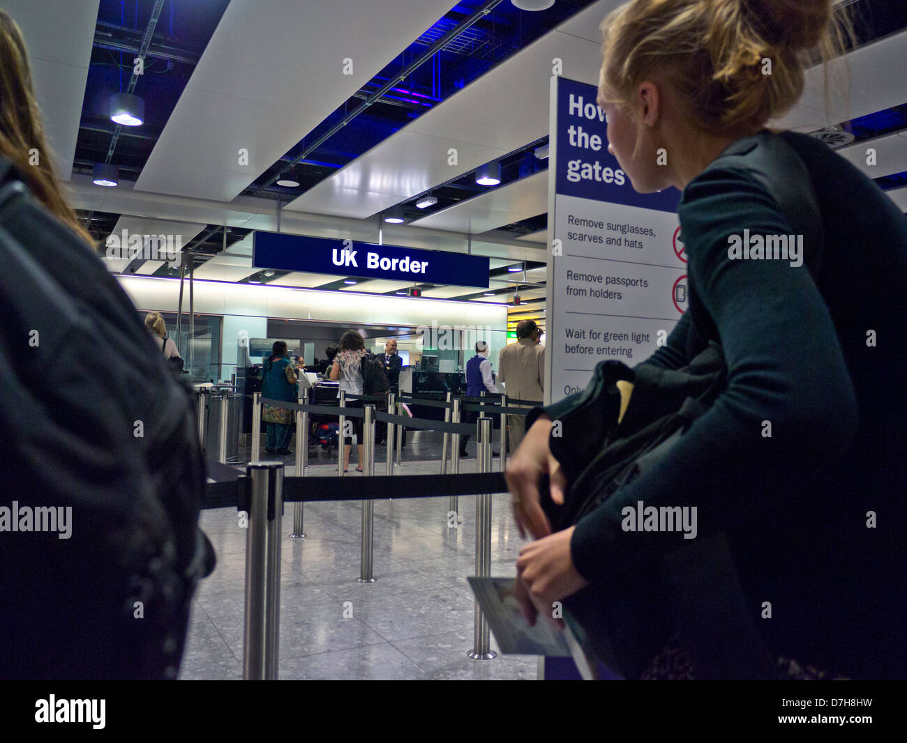 Immigration enforcement officer uk High Resolution Stock Photography ...