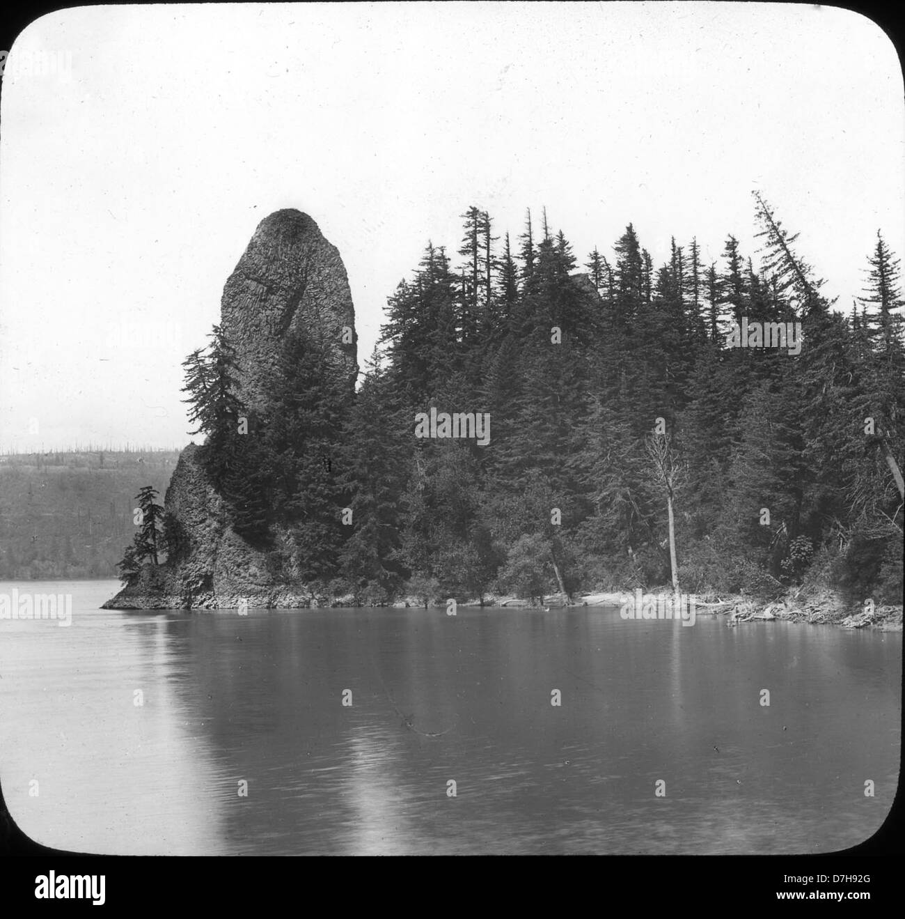 Rooster rock state park hi-res stock photography and images - Alamy