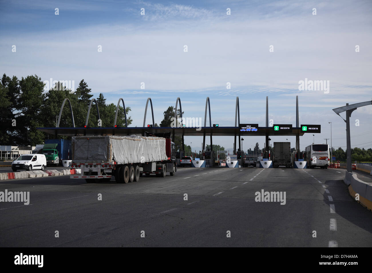 Tollgate hi-res stock photography and images - Alamy