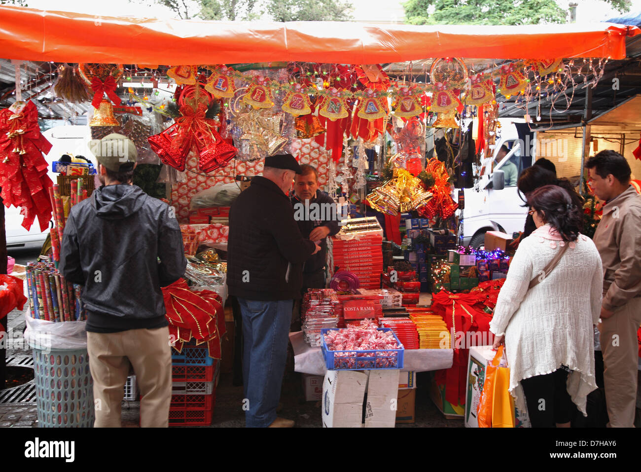 Santiago de Chile christmas decorations Stock Photo - Alamy