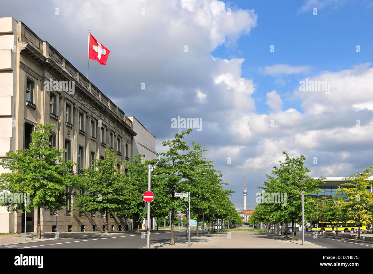 Embassy of switzerland hi-res stock photography and images - Alamy