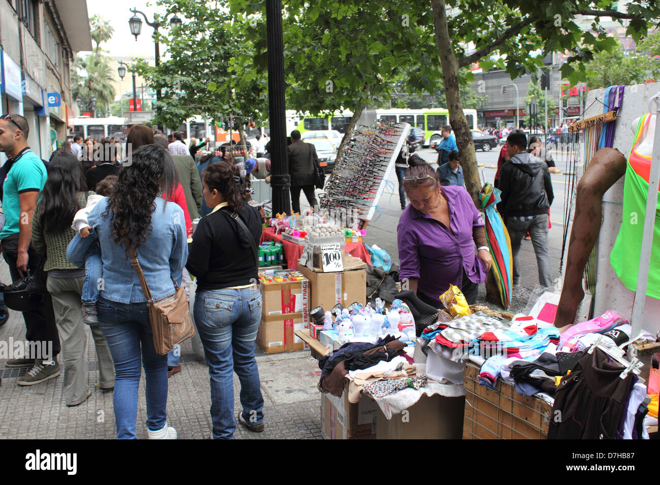 Santiago de Chile street vendor trading street trading Stock Photo - Alamy
