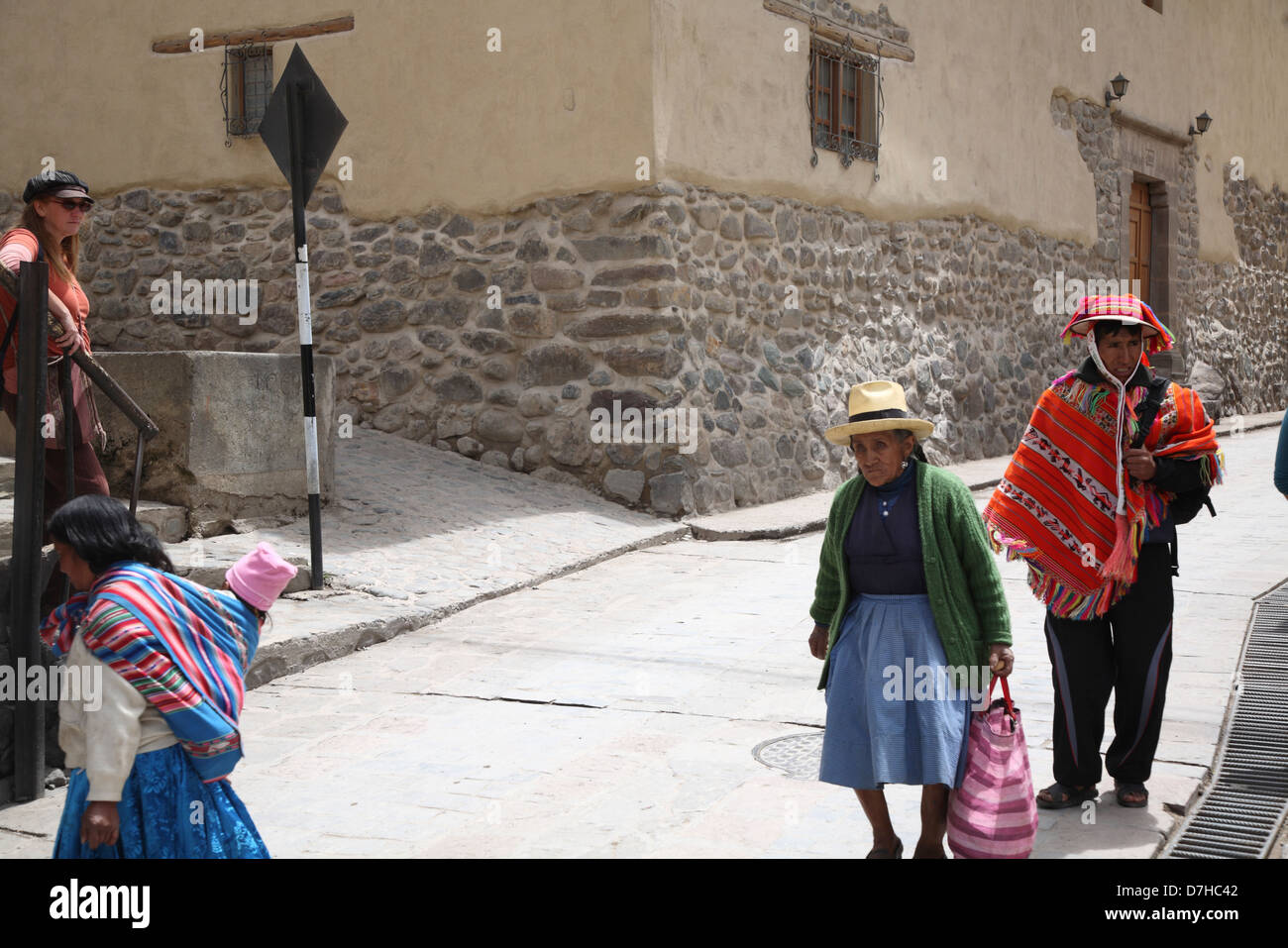 Peru Ollantaytambo Ollanta Olla Stock Photo - Alamy
