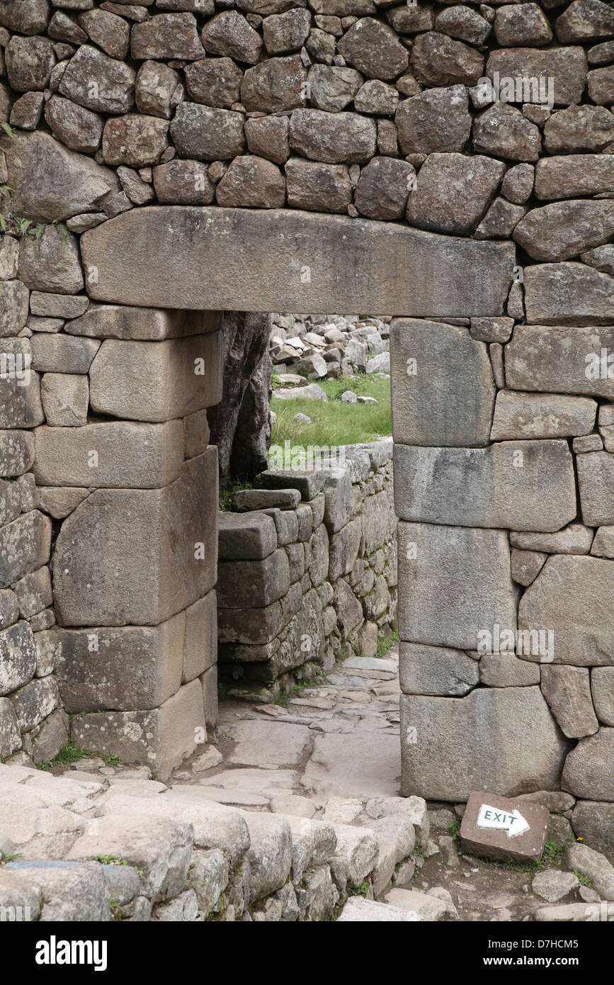 Huaca punku hi-res stock photography and images - Alamy