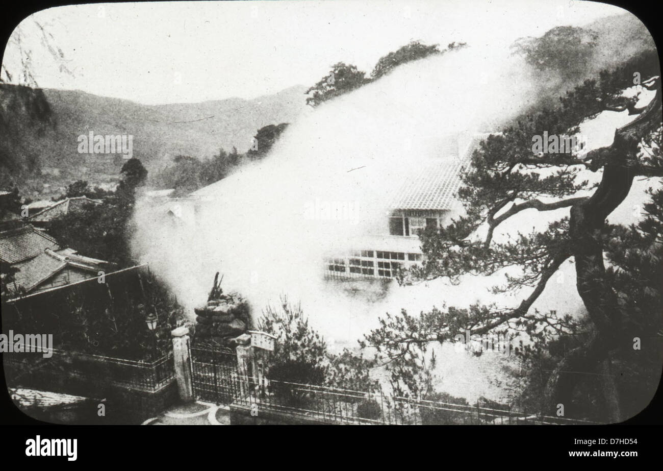 Atami hot springs hi-res stock photography and images - Alamy