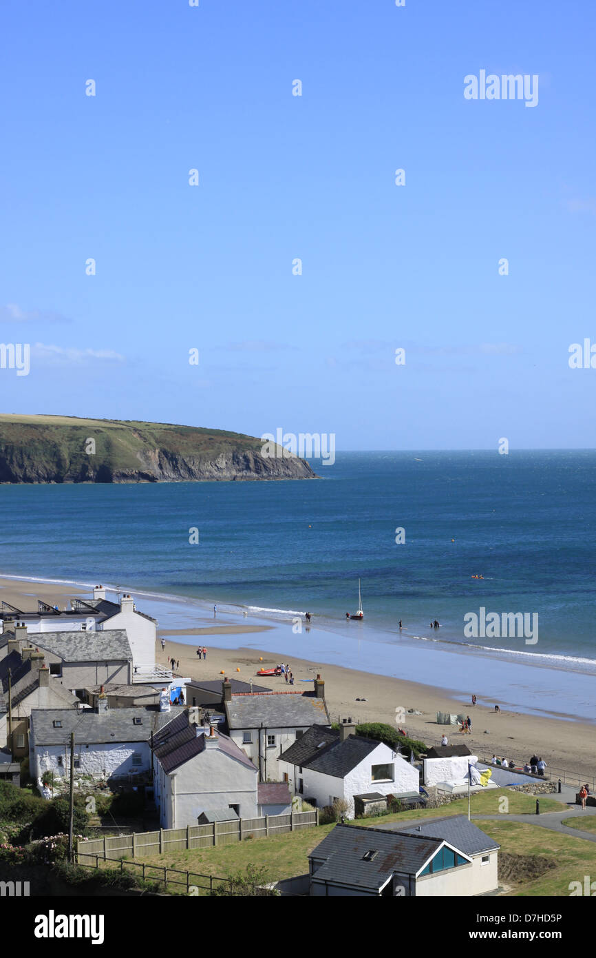 Aberdaron yacht hi-res stock photography and images - Alamy