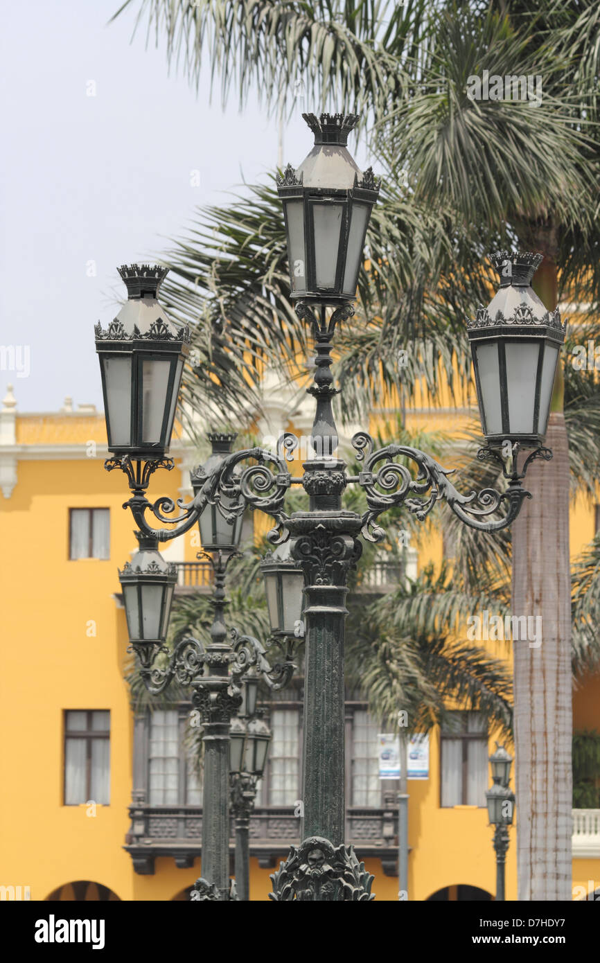 Peru lima street lamp hi-res stock photography and images - Alamy