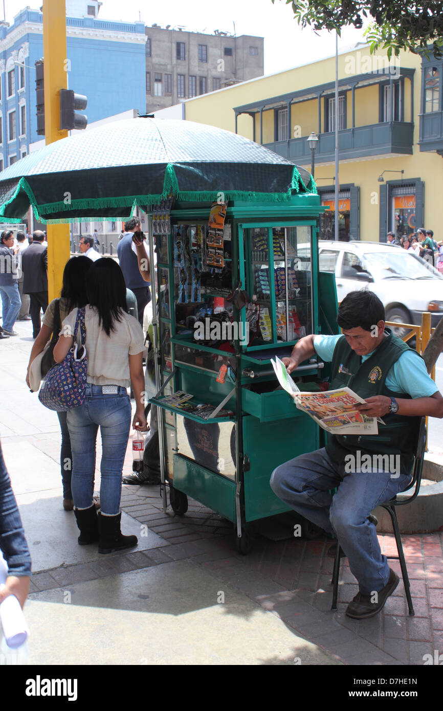 Peru city people street scene hi-res stock photography and images - Alamy