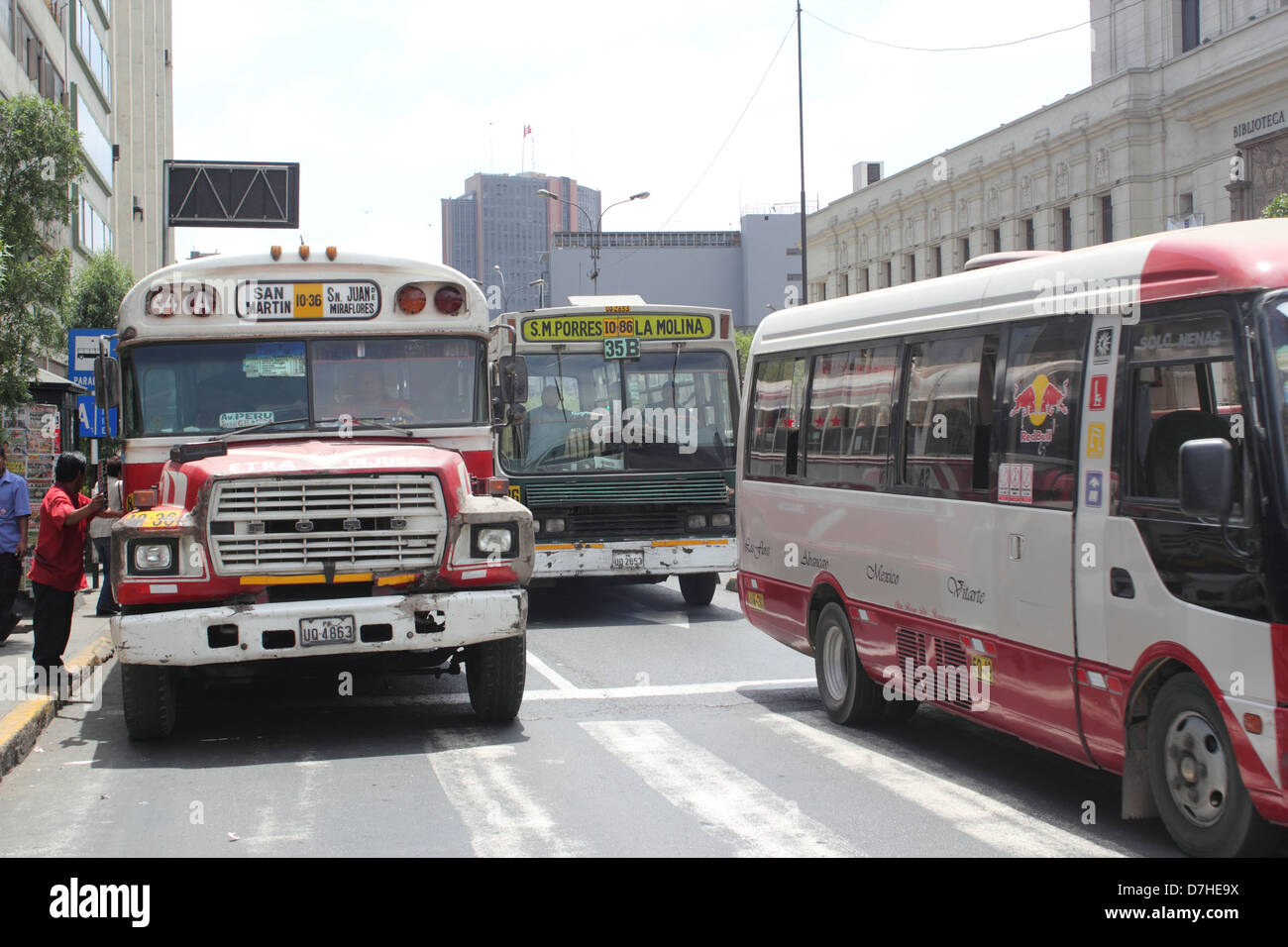 Avenida peru hi-res stock photography and images - Alamy