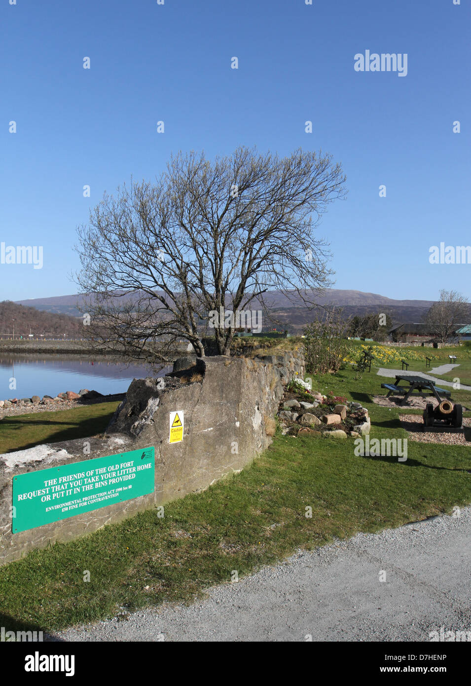 Old fort william hi-res stock photography and images - Alamy
