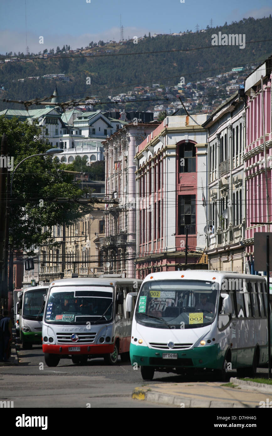 Chile valparaiso transport bus hi-res stock photography and images - Alamy