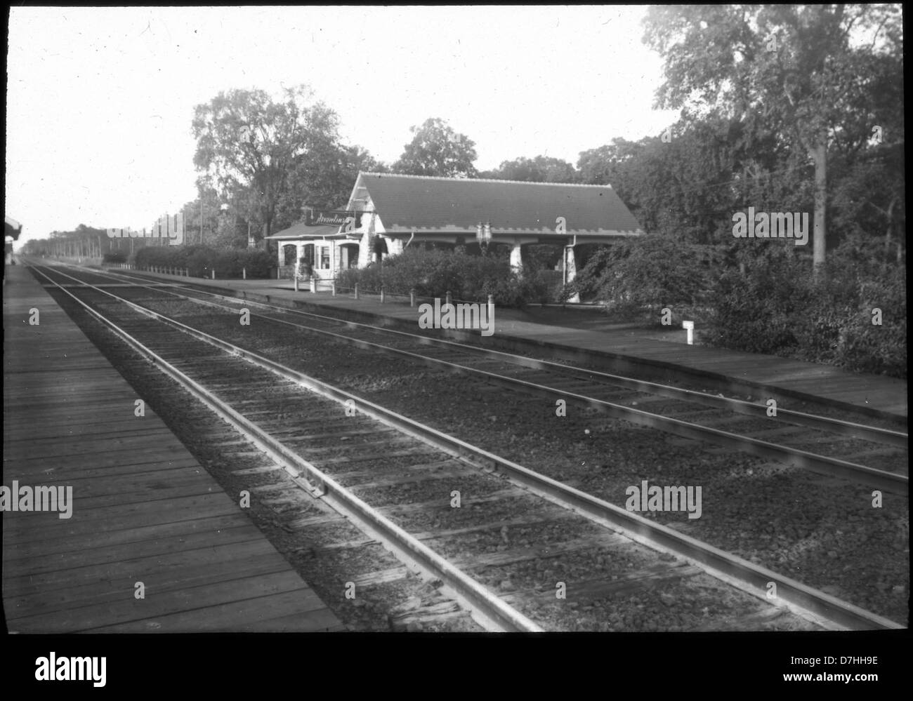 Kenilworth railway station hi-res stock photography and images - Alamy