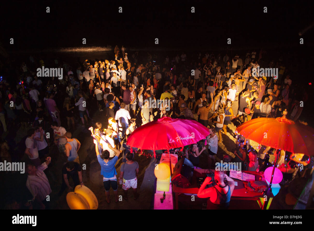 Bali tourists party hi-res stock photography and images - Alamy