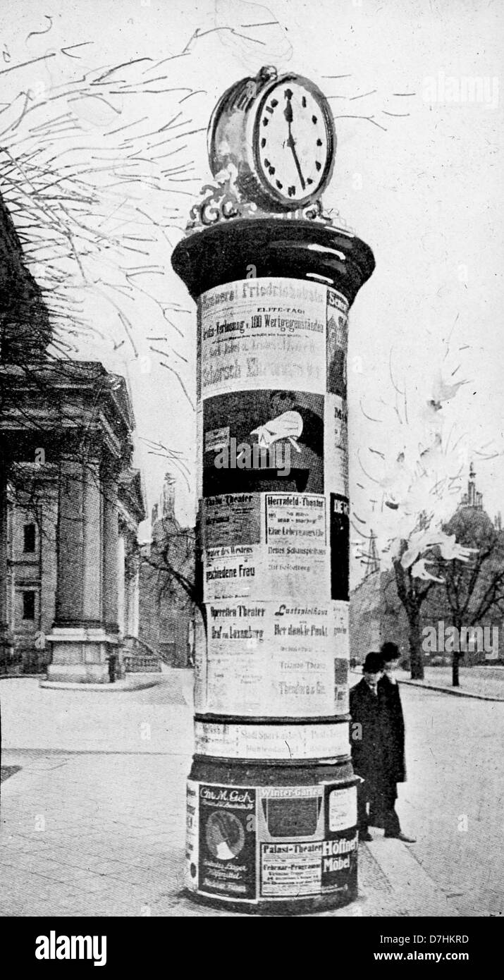 Poster column hi-res stock photography and images - Alamy