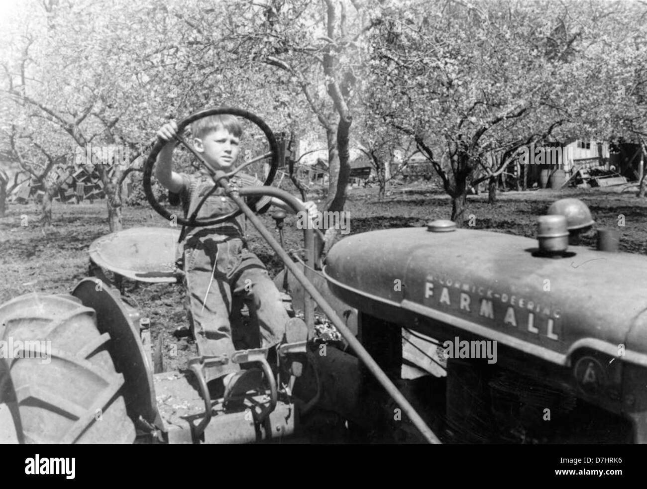 Shortage of labor Black and White Stock Photos & Images - Alamy