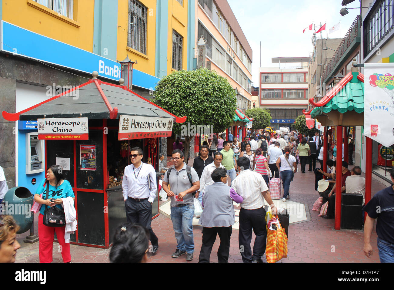 Peru Lima Ucayali Chinatown Stock Photo - Alamy