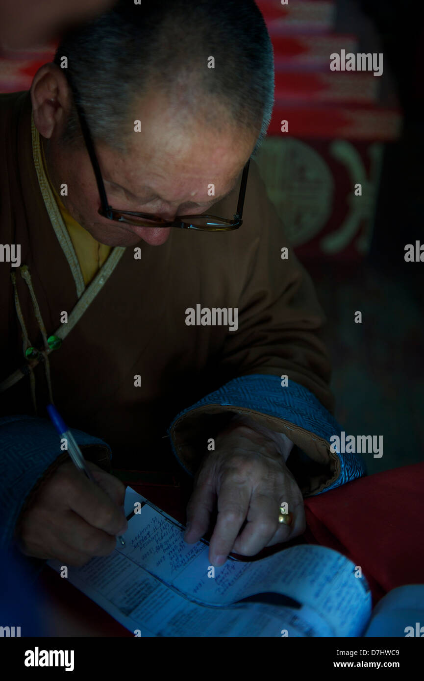 Old monk hi-res stock photography and images - Alamy