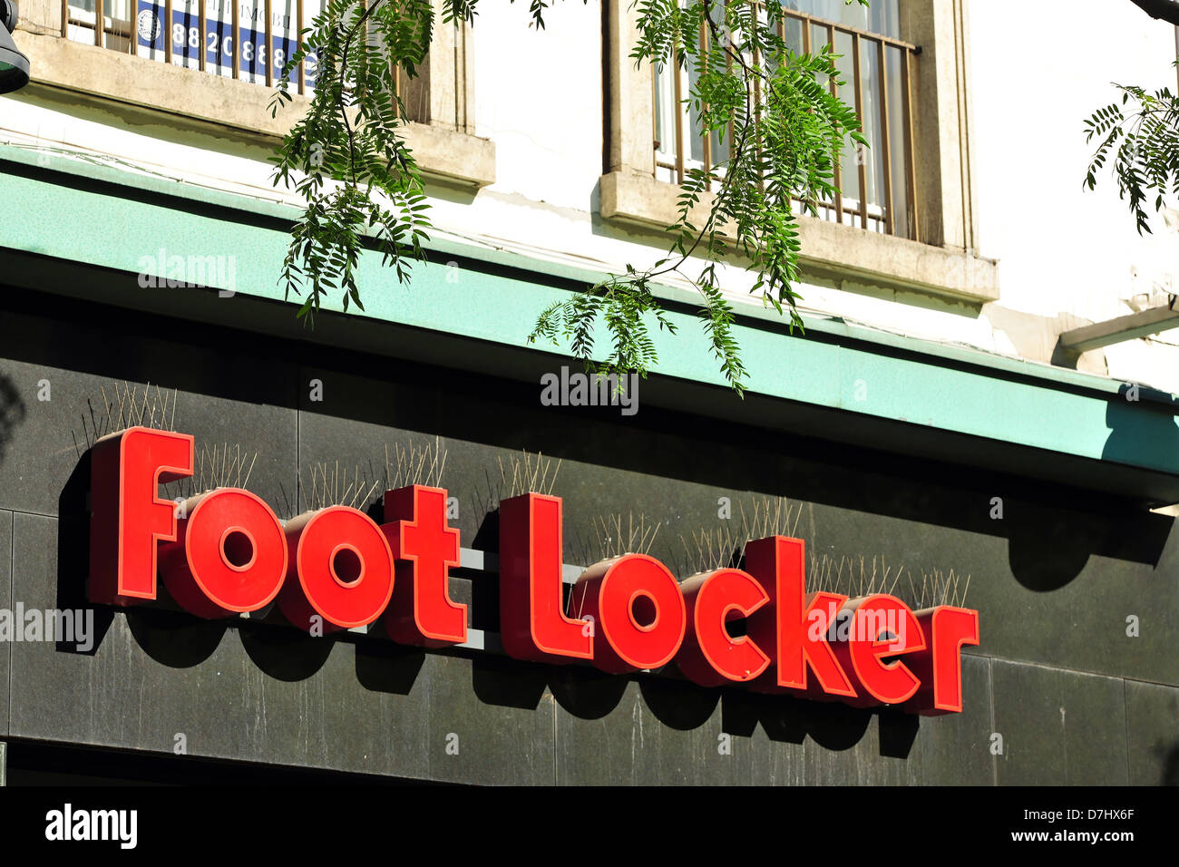 Companies, company signs, names, logo, Foot Locker Stock Photo - Alamy