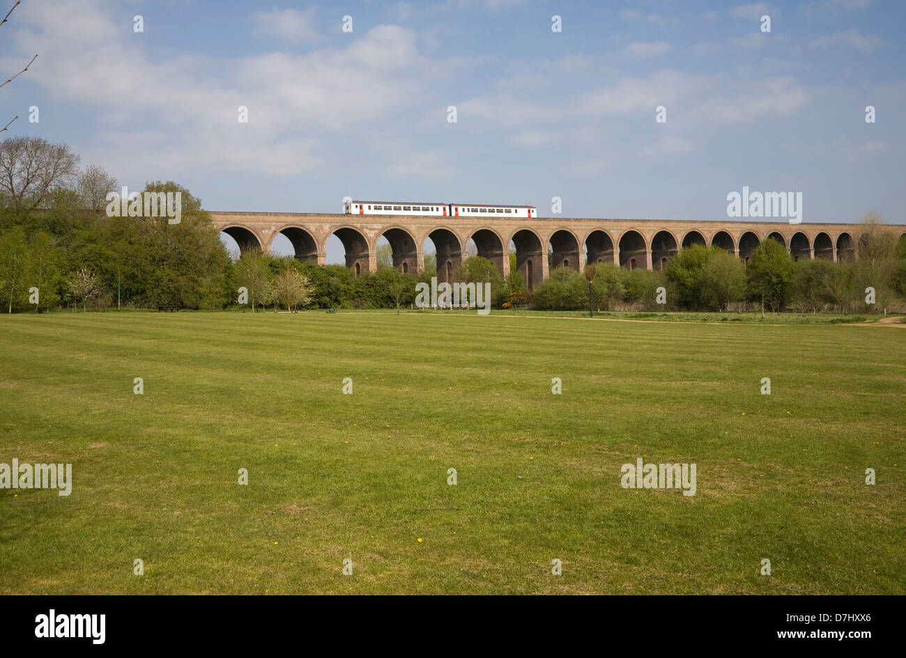 Railway viaduct with train hi-res stock photography and images - Alamy