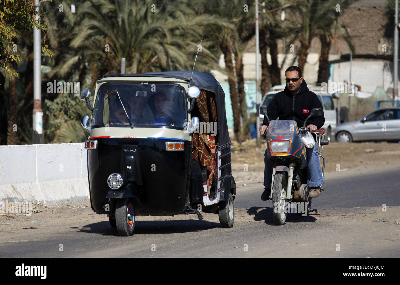 People on motor cycle hi-res stock photography and images - Alamy