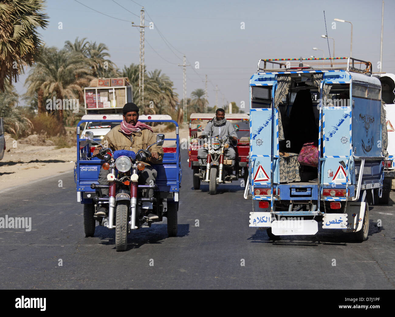 Mini bus hi-res stock photography and images - Alamy