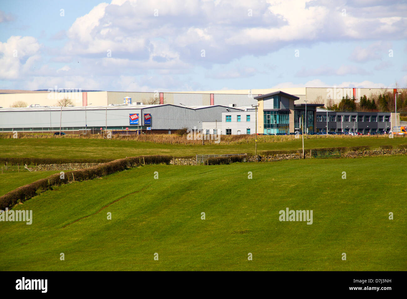 Irn Bru Factory High Resolution Stock Photography and Images - Alamy