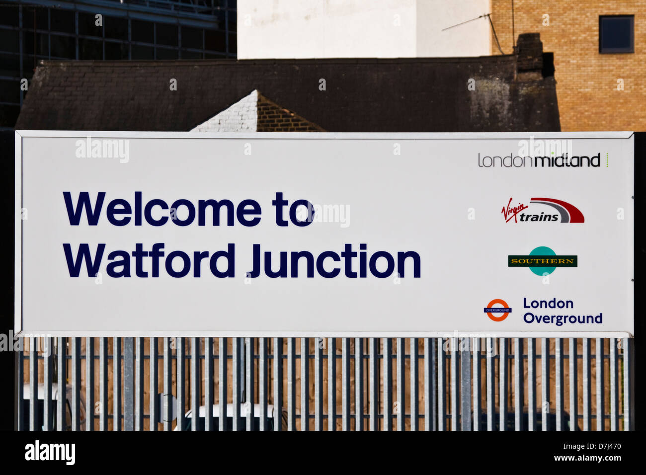 Watford junction railway station Stock Photo - Alamy