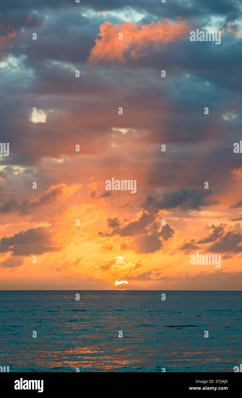 Jamaica, Sunset over sea Stock Photo - Alamy