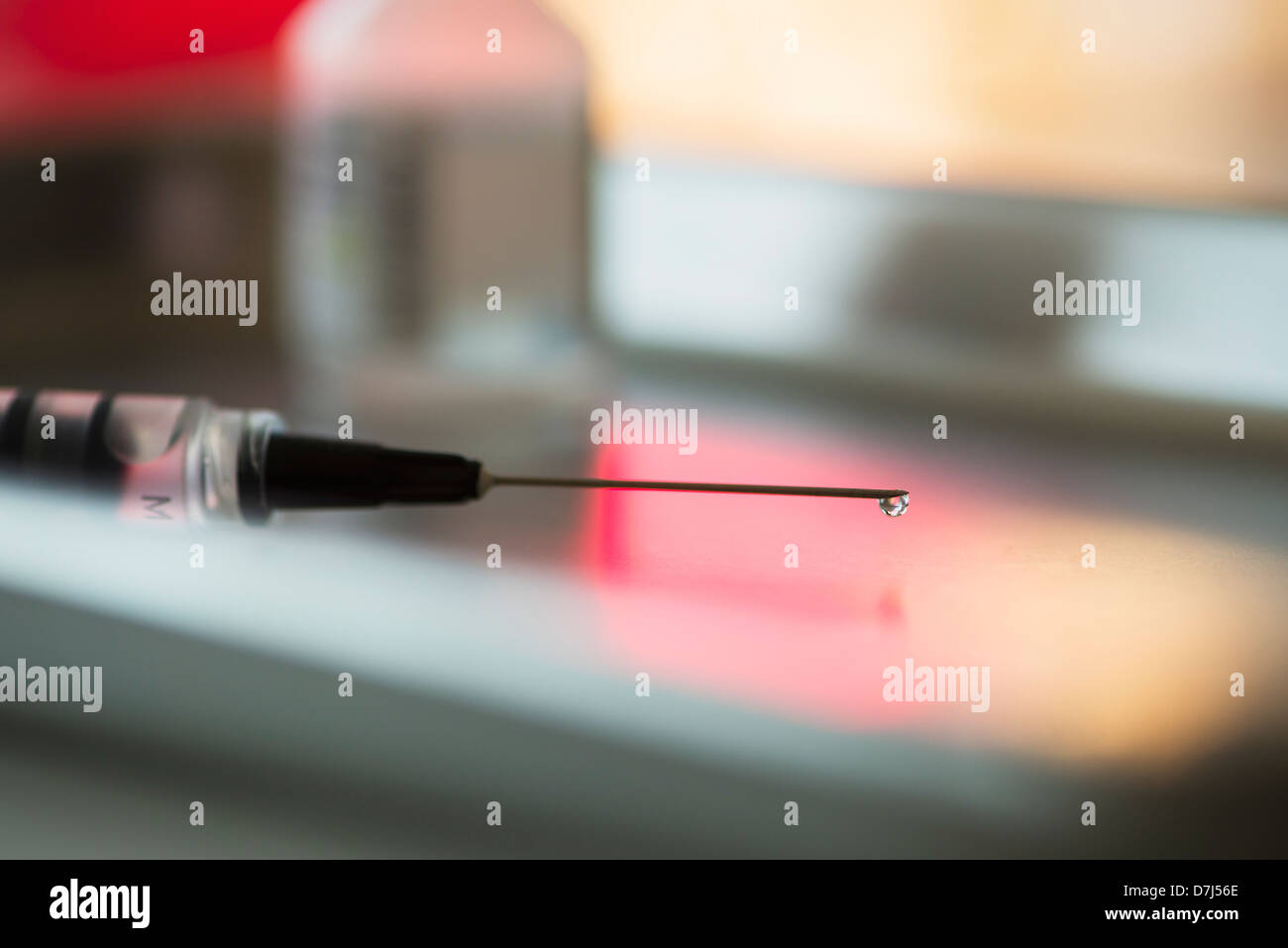 Sterile syringe hi-res stock photography and images - Alamy
