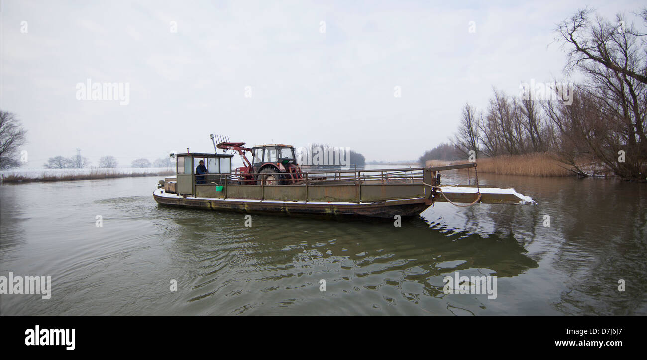 Farmers crossing hi-res stock photography and images - Alamy