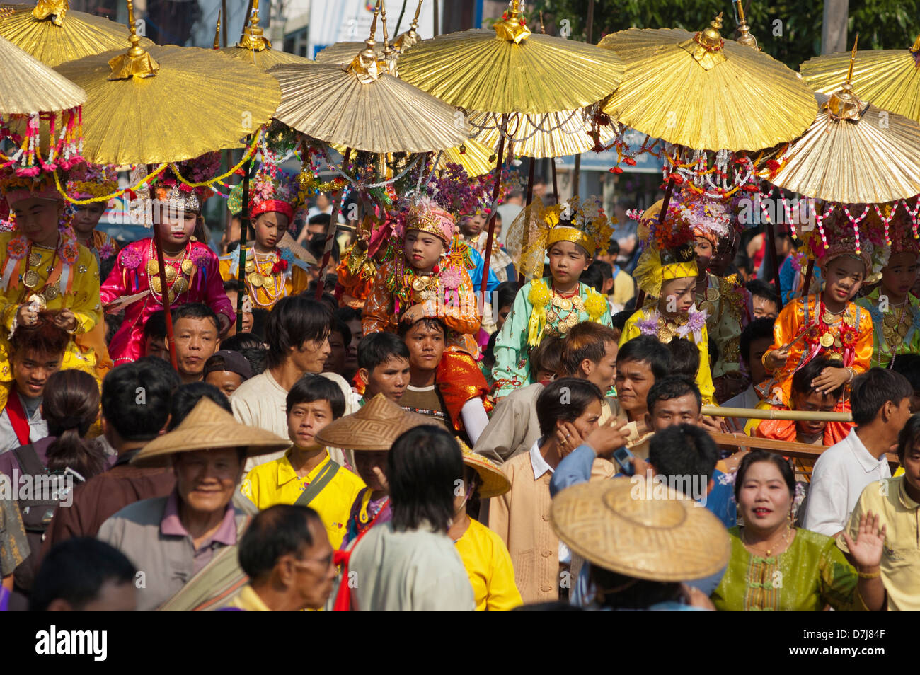 Ordination parade hi-res stock photography and images - Alamy