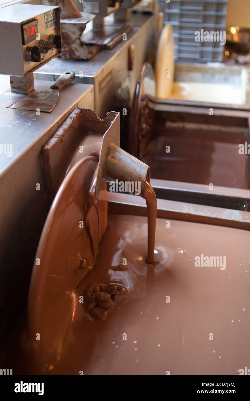 The chocolate factory hi-res stock photography and images - Alamy