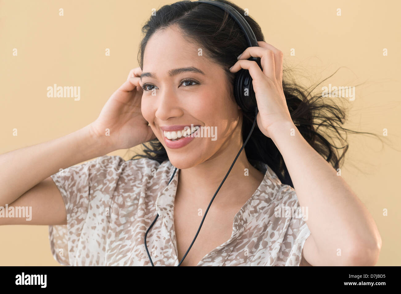 Inspiration headphones hi-res stock photography and images - Alamy