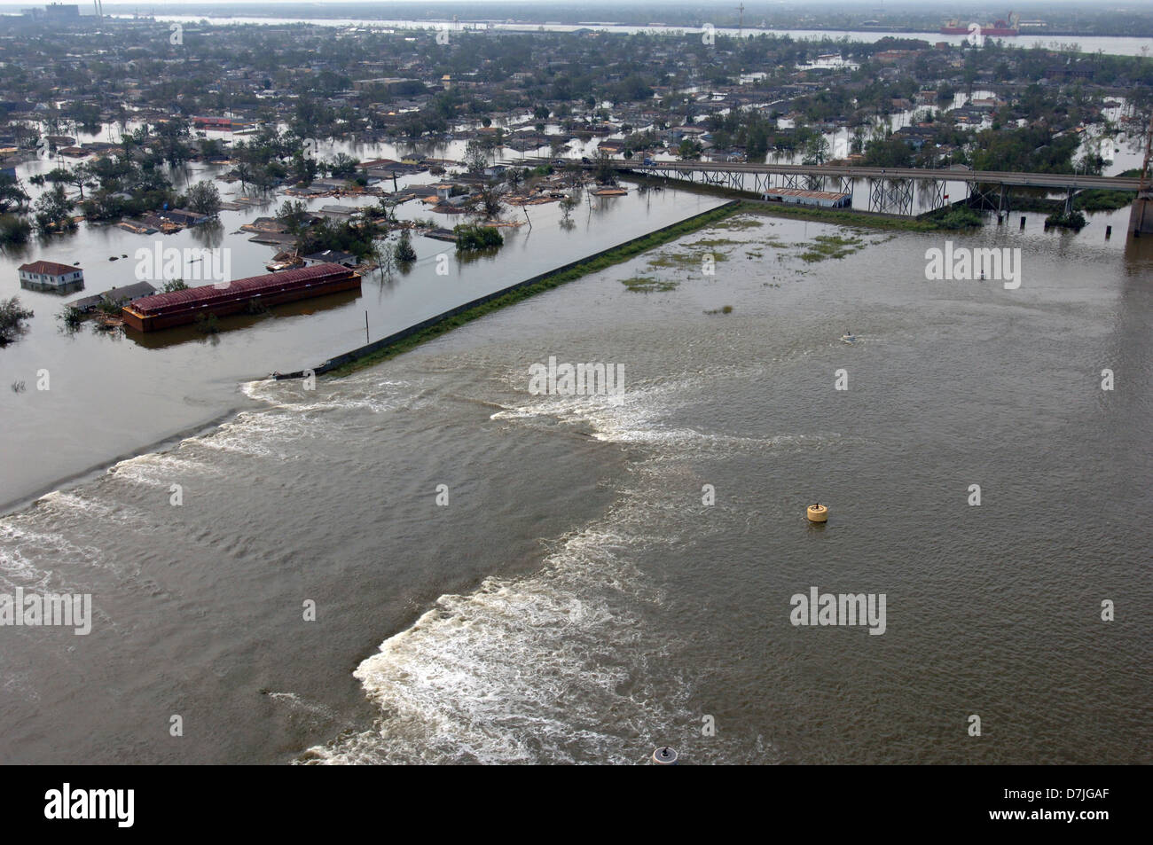 Levees hurricane katrina new orleans hi-res stock photography and ...
