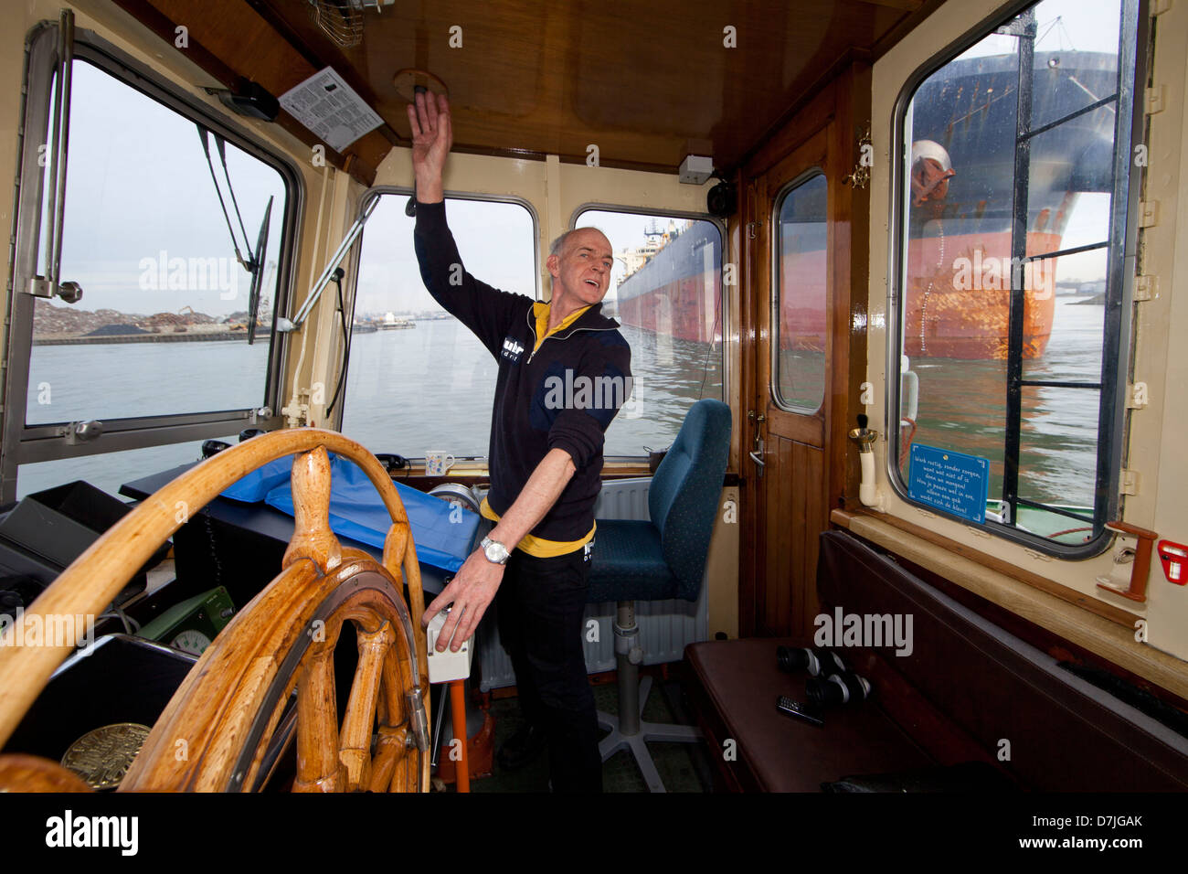 Harbor pilot and captain hi-res stock photography and images - Alamy