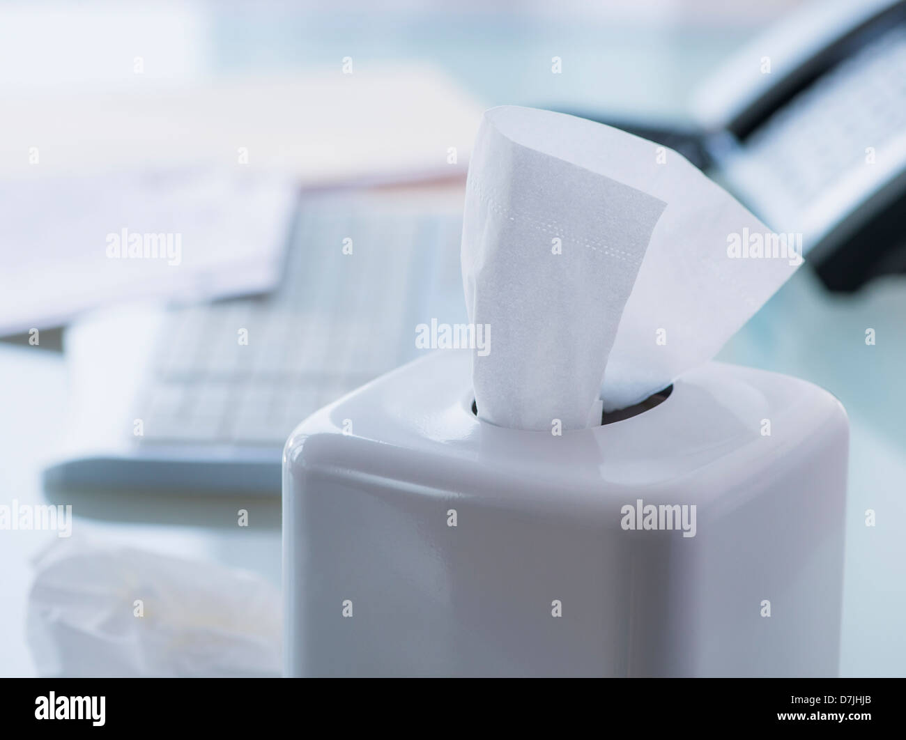 Tissues office hi-res stock photography and images - Alamy