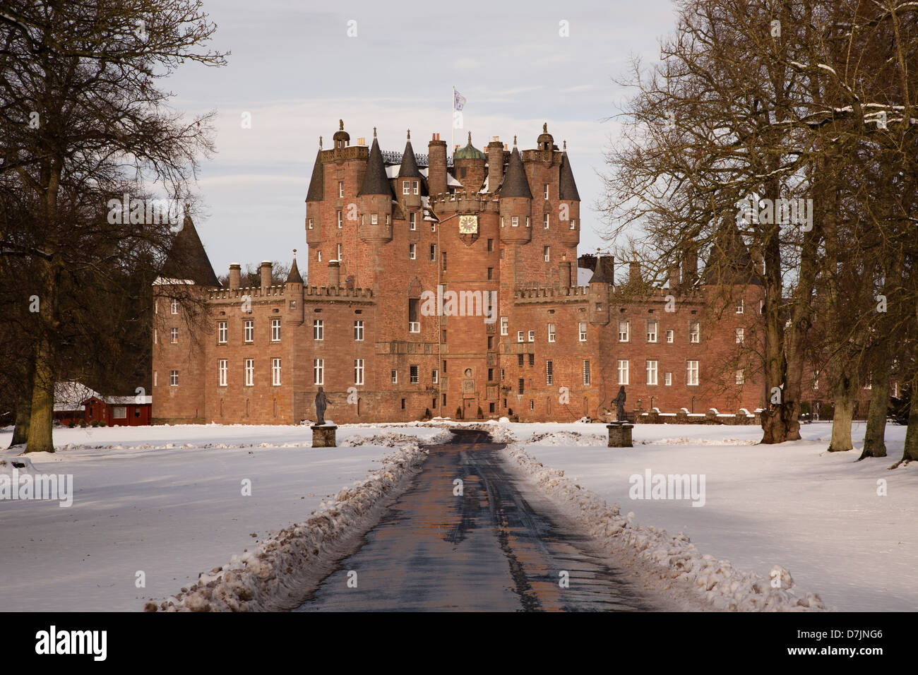 Glamis Castle, Angus with snow Stock Photo - Alamy