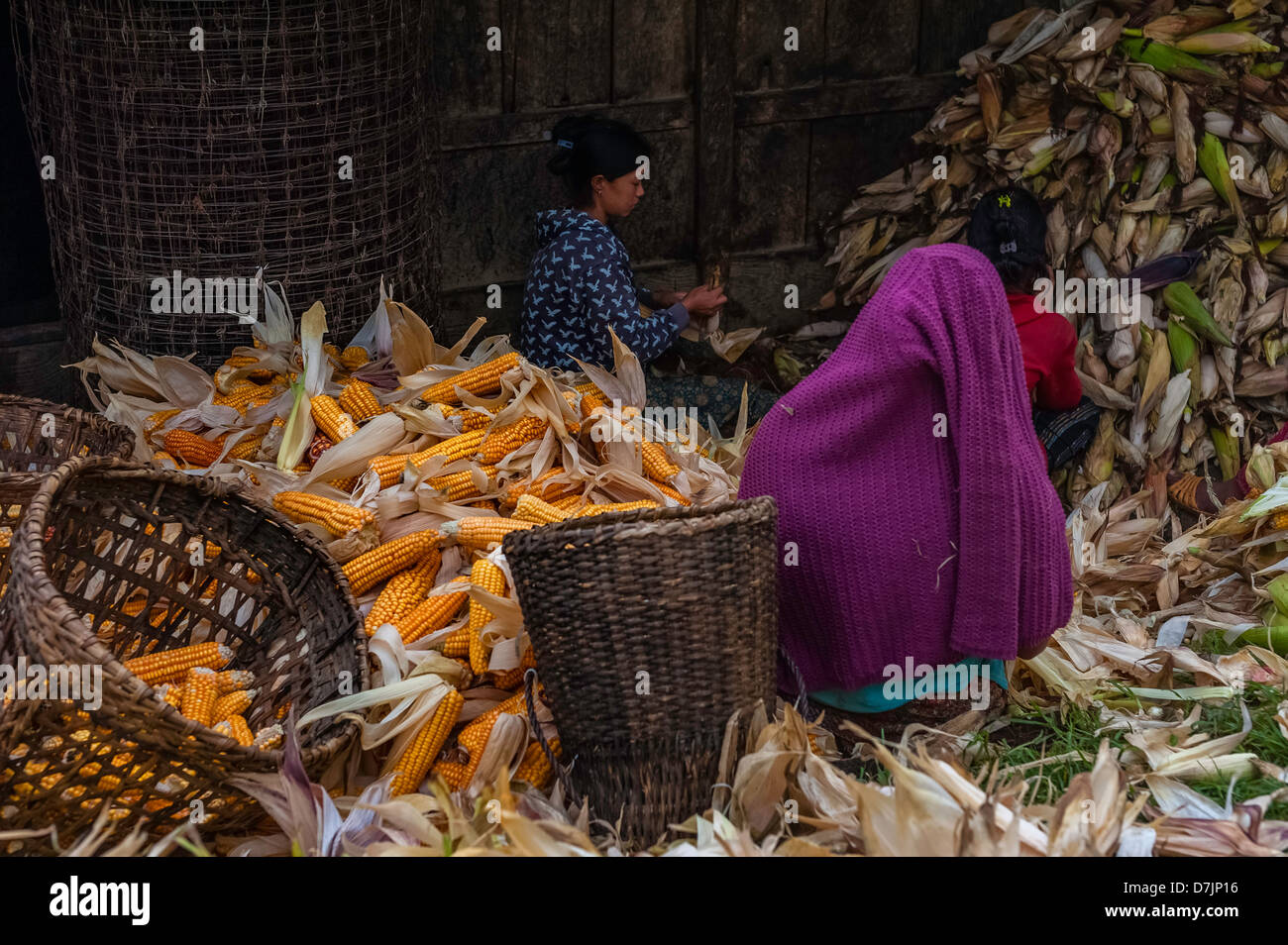 Monpa village hi-res stock photography and images - Alamy