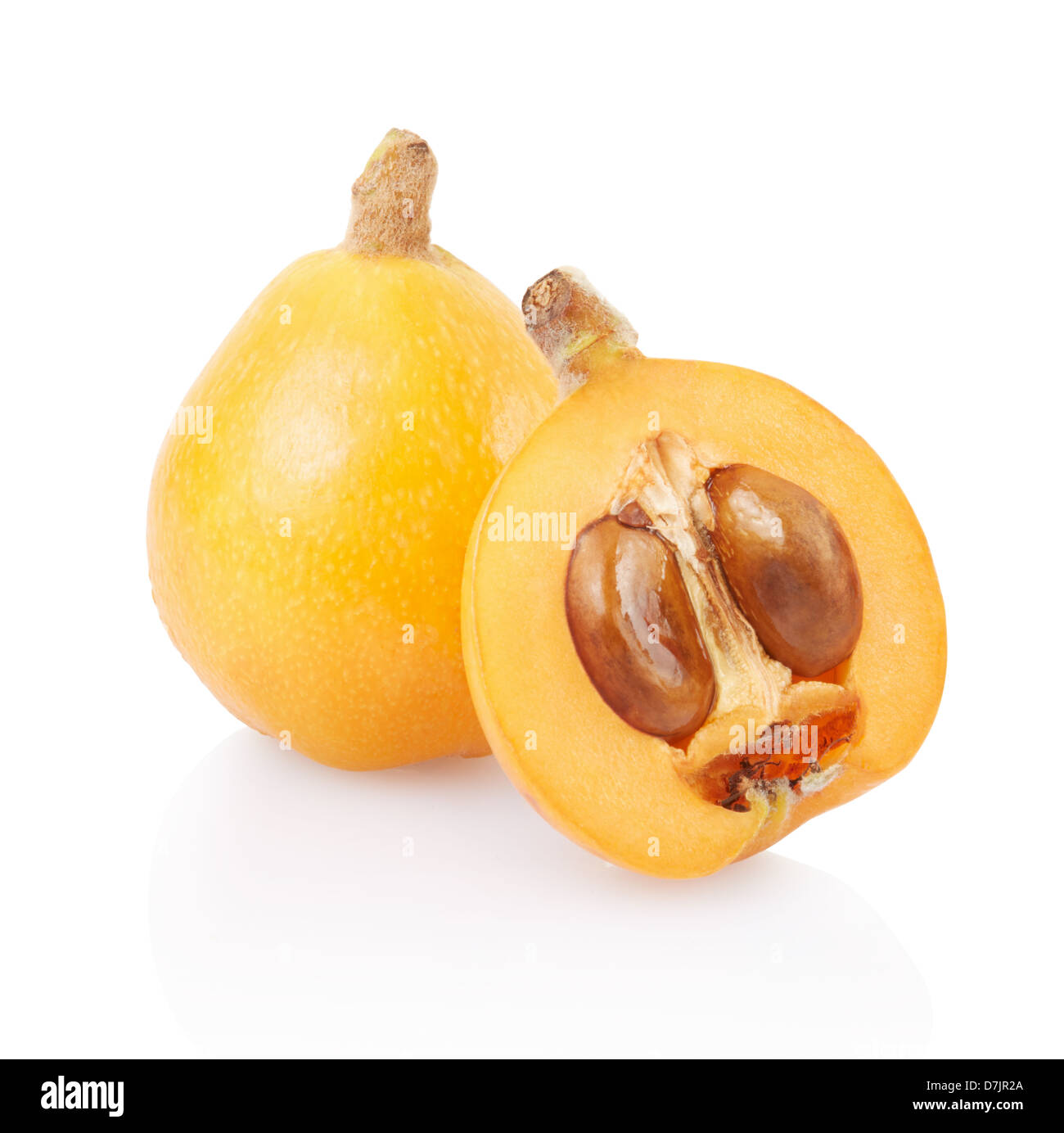 Loquat fruit hi-res stock photography and images - Alamy