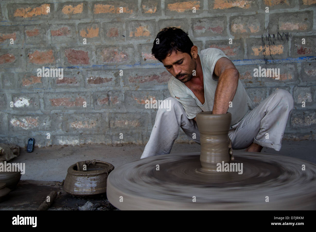 Indian craftsmen at work in Rajastan, northern India Stock Photo - Alamy