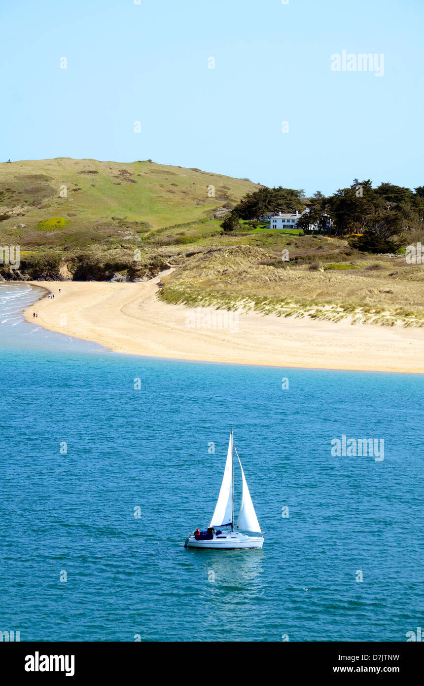 a yacht sailing in the Camel estuary near Rock, Cornwall, UK Stock ...
