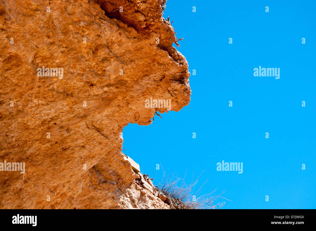 Lines of rocky edge hi-res stock photography and images - Alamy