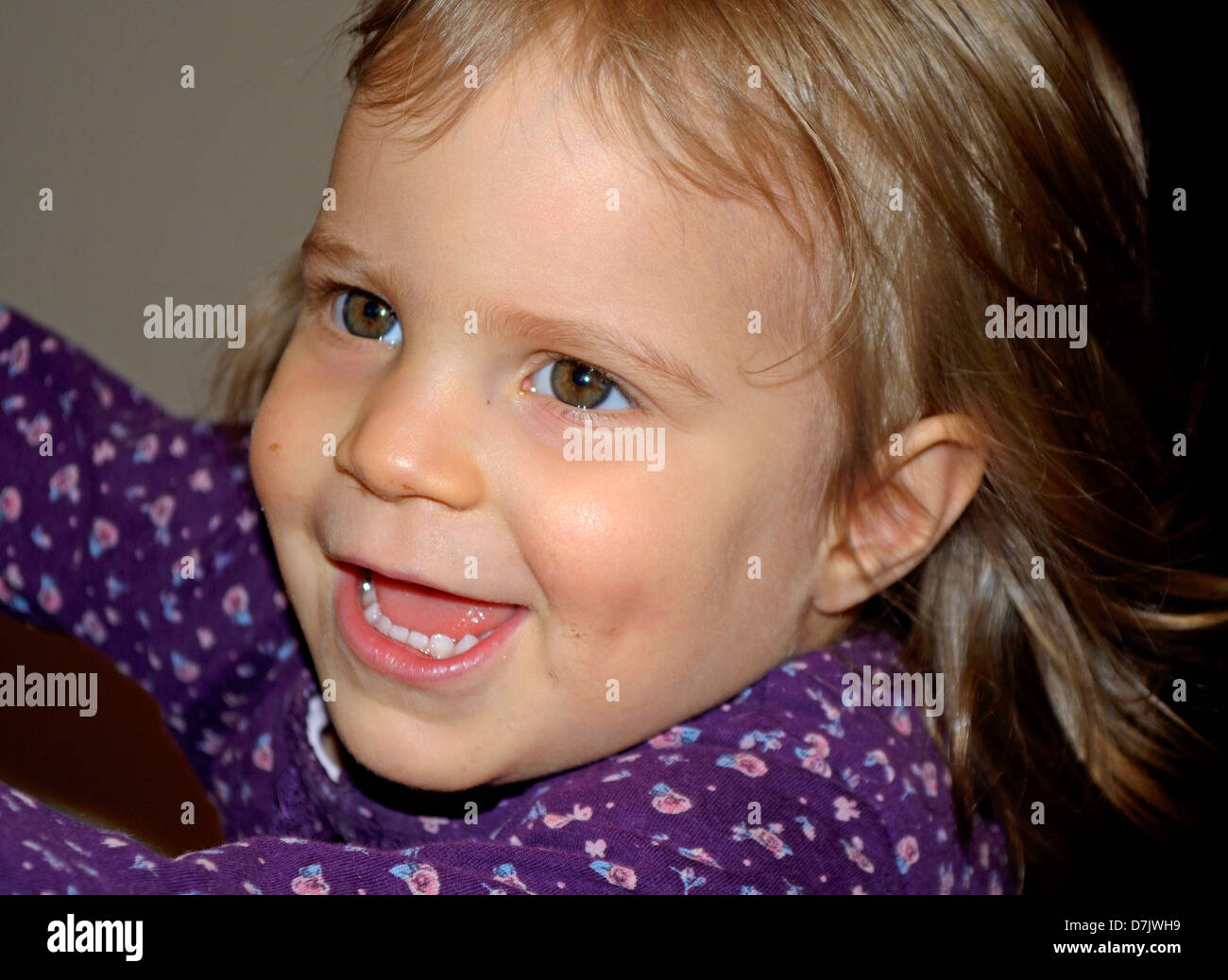 Year old little girl portrait hi-res stock photography and images - Alamy