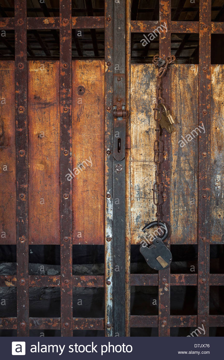 Old Wild West Jail Door Stock Photos & Old Wild West Jail Door Stock ...
