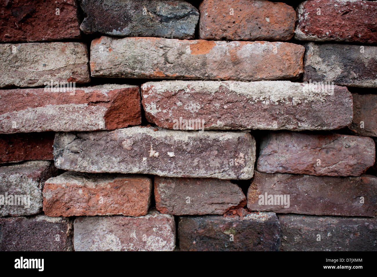 red brick wall pattern Stock Photo - Alamy