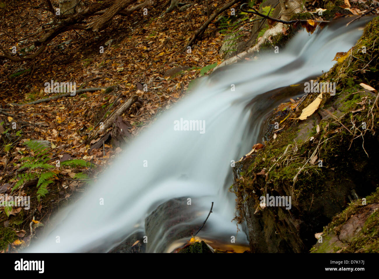 Wash in waterfall hi-res stock photography and images - Alamy
