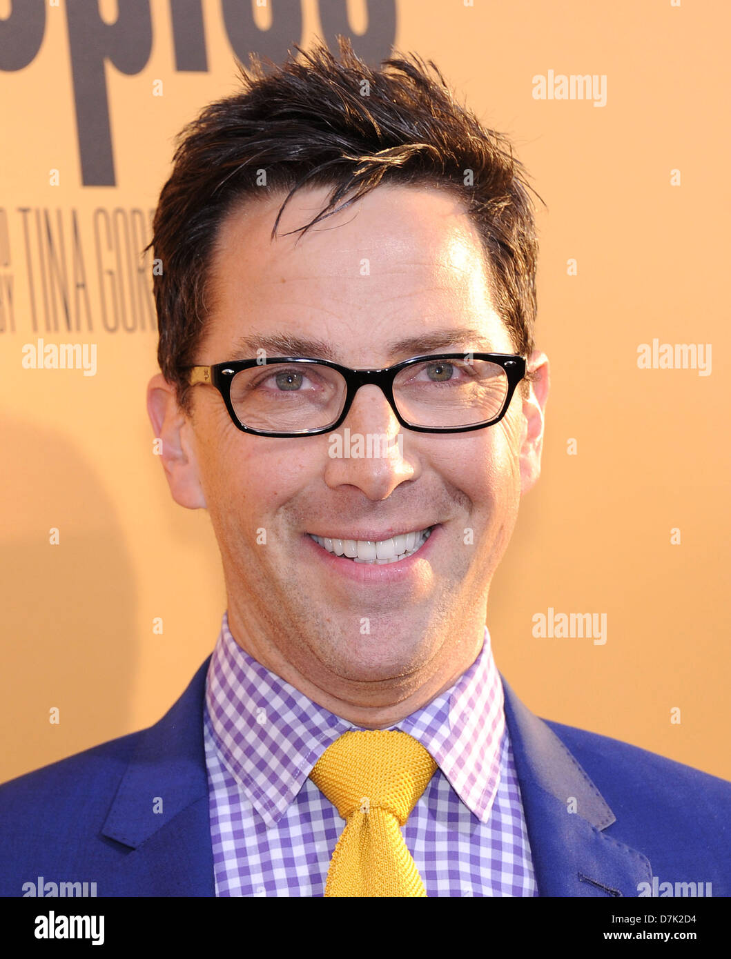 Hollywood, California, USA. 8th May 2013. Dan Bucatinsky arrives for ...