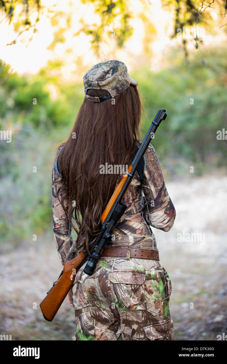 Usa texas young woman hunting hi-res stock photography and images - Alamy