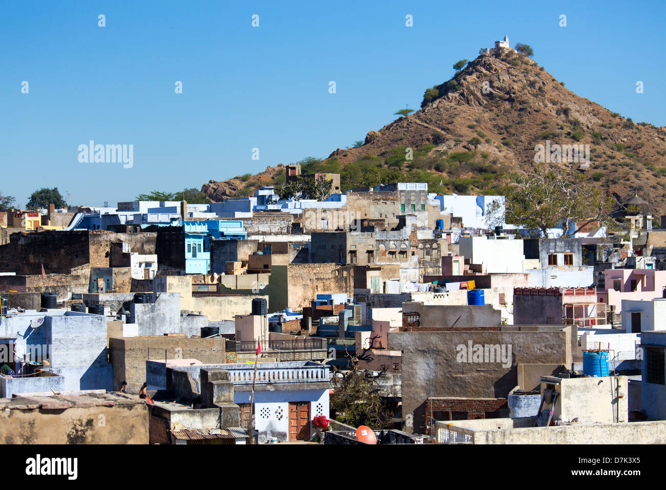Gayatri hindu temple pushkar rajasthan hi-res stock photography and ...